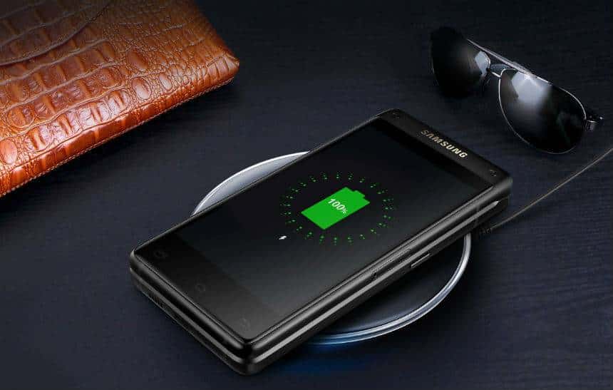 Samsung anuncia mais um smartphone com flip; conheça o Leader 8 - Olhar ...