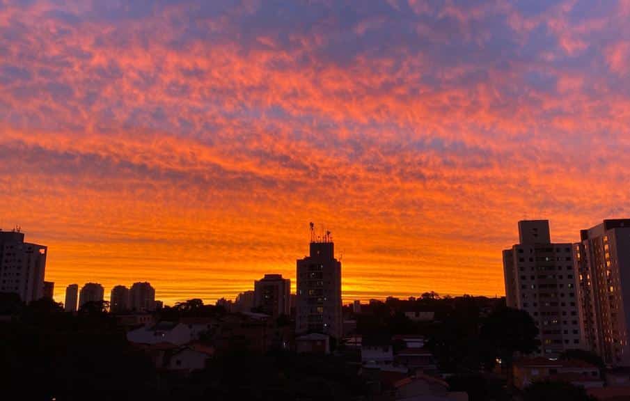Entenda o fenômeno do céu colorido em São Paulo - Olhar Digital