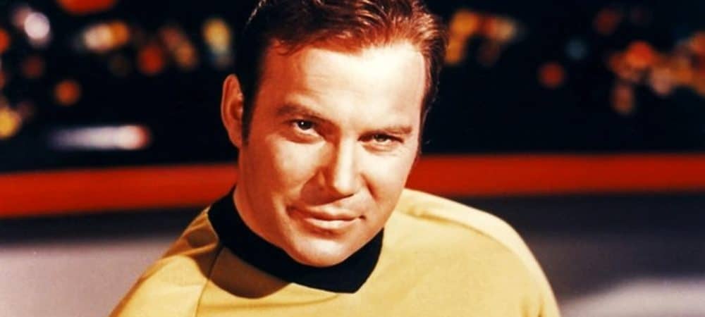 Capitão Kirk, de Star Trek, em um voo espacial pela Blue Origin?