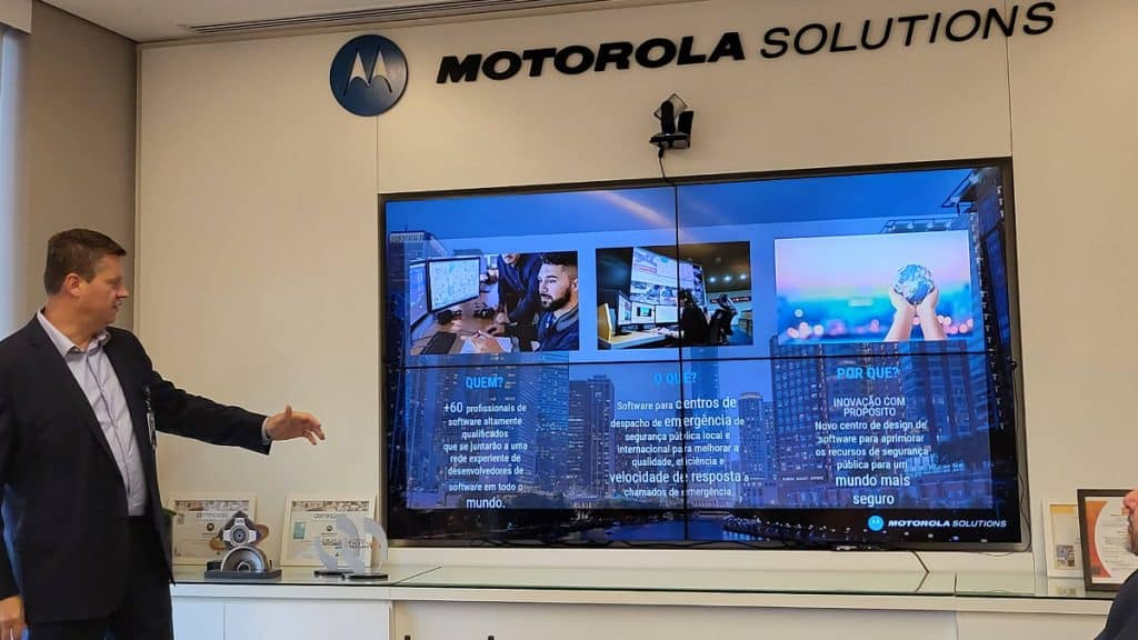 Motorola lança no Brasil centro de design de software com foco em ...