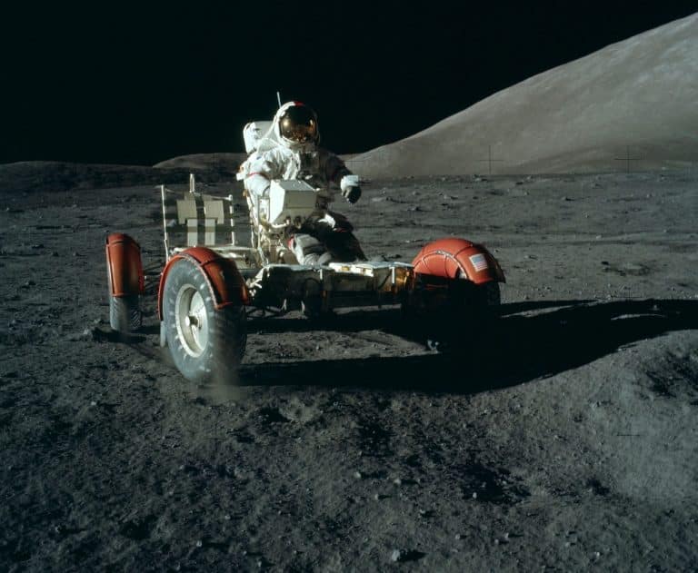 50 anos da Apollo 17: as melhores fotos do arquivo oficial da NASA ...