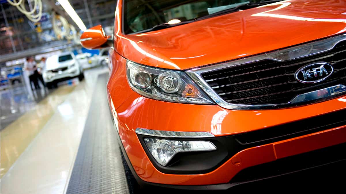Lucro recorde motiva Kia a aumentar vendas de carros elétricos - Olhar ...