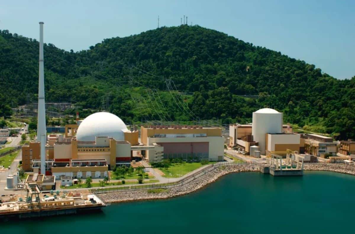 Usina nuclear faz água do mar ficar quente em praia no Rio