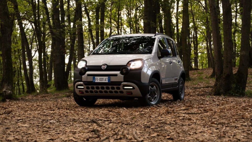 Fiat Uno ganha edição especial 4x4 na Europa; veja! - Olhar Digital