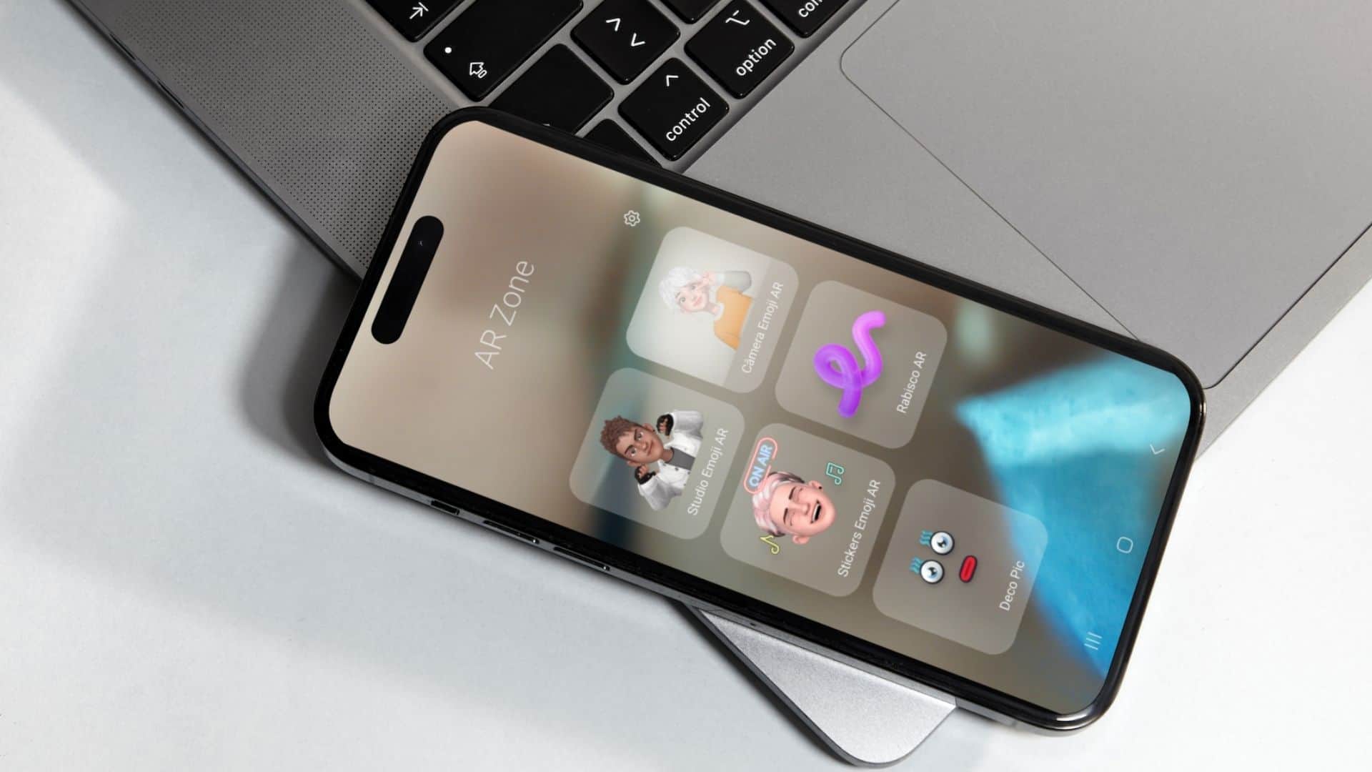 AR Zone: o que é e como fazer fotos e vídeos com realidade aumentada